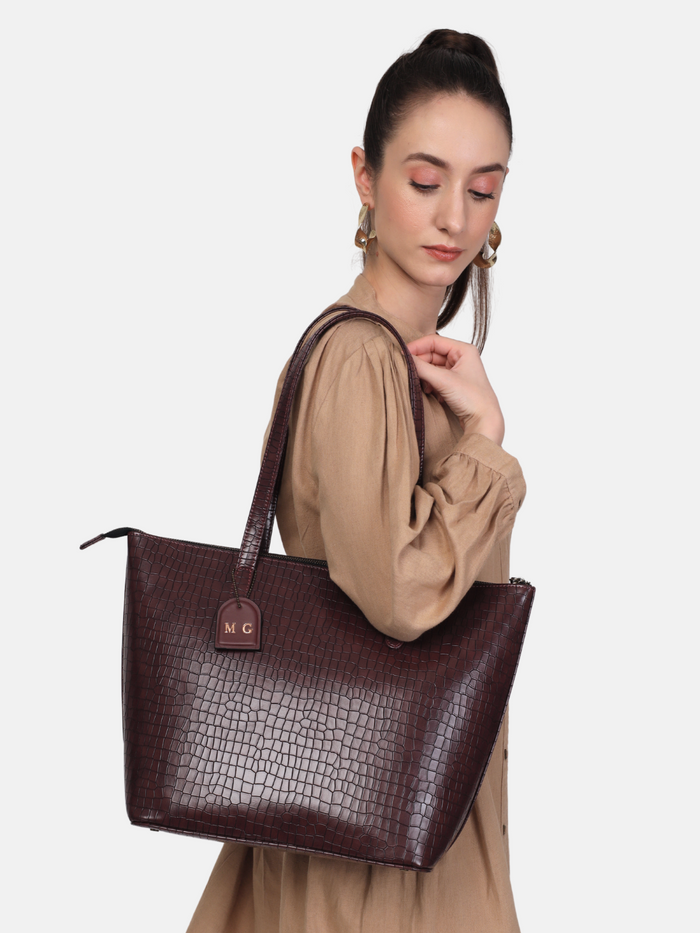 Buy Bags Online | Best Offers Available | The Gusto